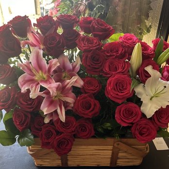 BLUE LEAF STUDIO FLORIST - Updated August 2024 - 172 Photos & 154 ...