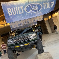 SHEPHERD CHURCH - 105 Photos & 162 Reviews - 19700 Rinaldi St, Porter ...