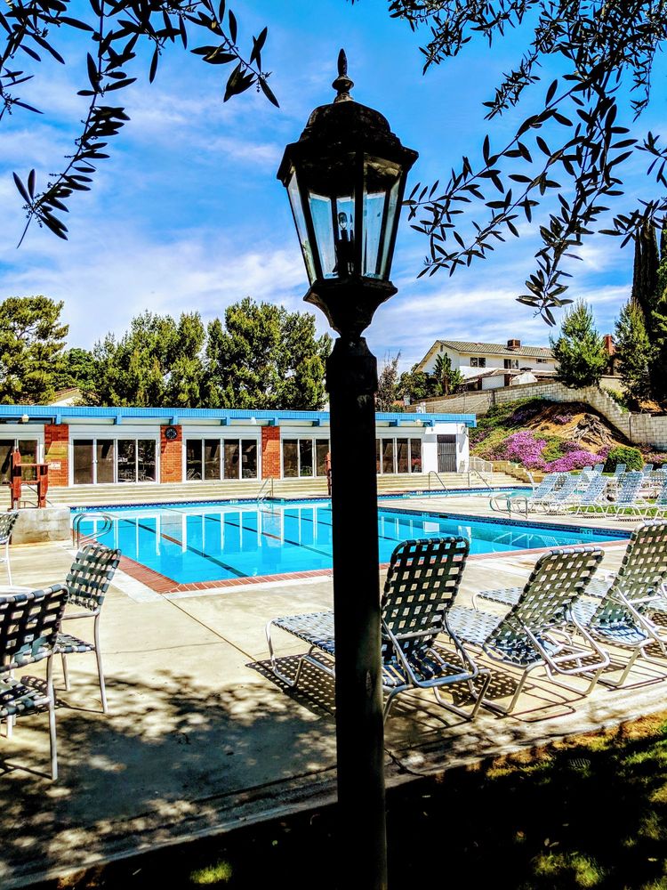 DEANE HOMES SWIM CLUB - Updated October 2025 - 14 Photos - 1010 ...