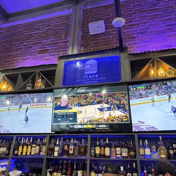 STACK BURGERS & BOURBON - Updated July 2024 - 60 Photos & 35 Reviews ...
