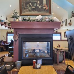 HELEN’S RESTAURANT OF ELLSWORTH - Updated December 2025 - 125 Photos ...