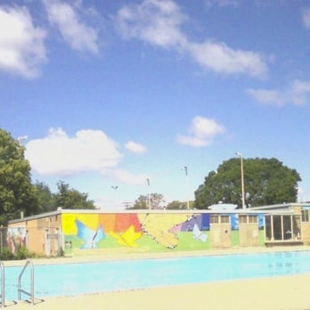 ALEXANDRA PARK POOL - Updated December 2025 - 36 Photos - 275 Bathurst ...