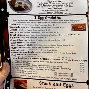 RED APPLE FAMILY RESTAURANT - Updated January 2026 - 30 Photos & 72 ...