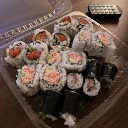 LITTLE SUSHI BAR - Updated October 2025 - 432 Photos & 205 Reviews ...