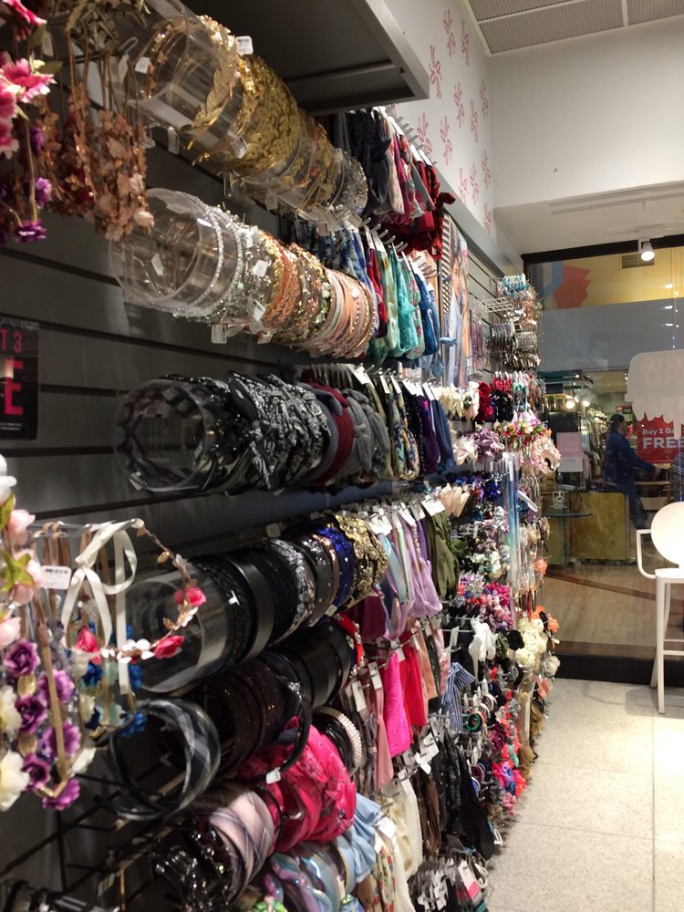 ICING BY CLAIRE’S - Updated January 2025 - 7000 Arundel Mills Cir ...