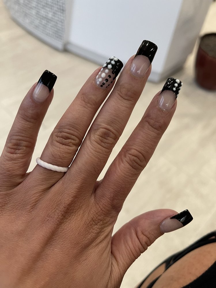 V NAILS & SPA - Updated April 2024 - 34 Photos & 15 Reviews - 1405 W ...