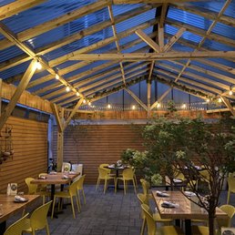 R40 - Updated November 2025 - 564 Photos & 232 Reviews - 47-16 Vernon ...