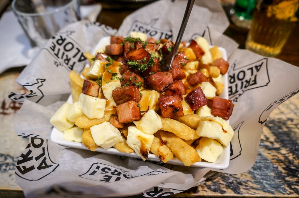 FRITE ALORS - Updated January 2025 - 10 Photos & 10 Reviews - 2 rue ...