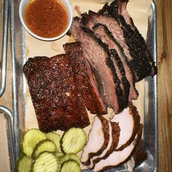 STILES SWITCH BBQ & BREW - Updated November 2024 - 2474 Photos & 2020 ...