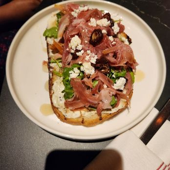 DISTRICT KITCHEN - ANDERSON LANE - Updated May 2024 - 470 Photos & 310 ...