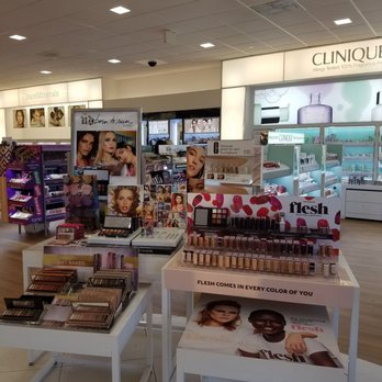 ULTA BEAUTY - Updated October 2025 - 87 Photos & 68 Reviews - 4600 ...