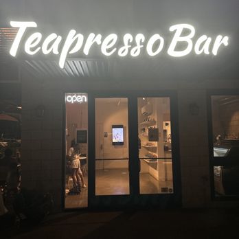 TEAPRESSO BAR - EWA BEACH - Updated October 2025 - 75 Photos & 65 ...