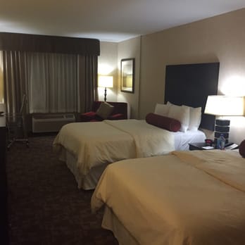 CLARION INN ELMHURST - OAKBROOK - Updated May 2024 - 56 Photos & 47 ...