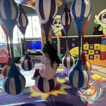 CATCH AIR - Updated December 2025 - 22 Photos & 12 Reviews - 1152 ...