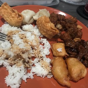 HAPPY CHINA - 56 Photos & 118 Reviews - 820 E Battlefield Rd ...