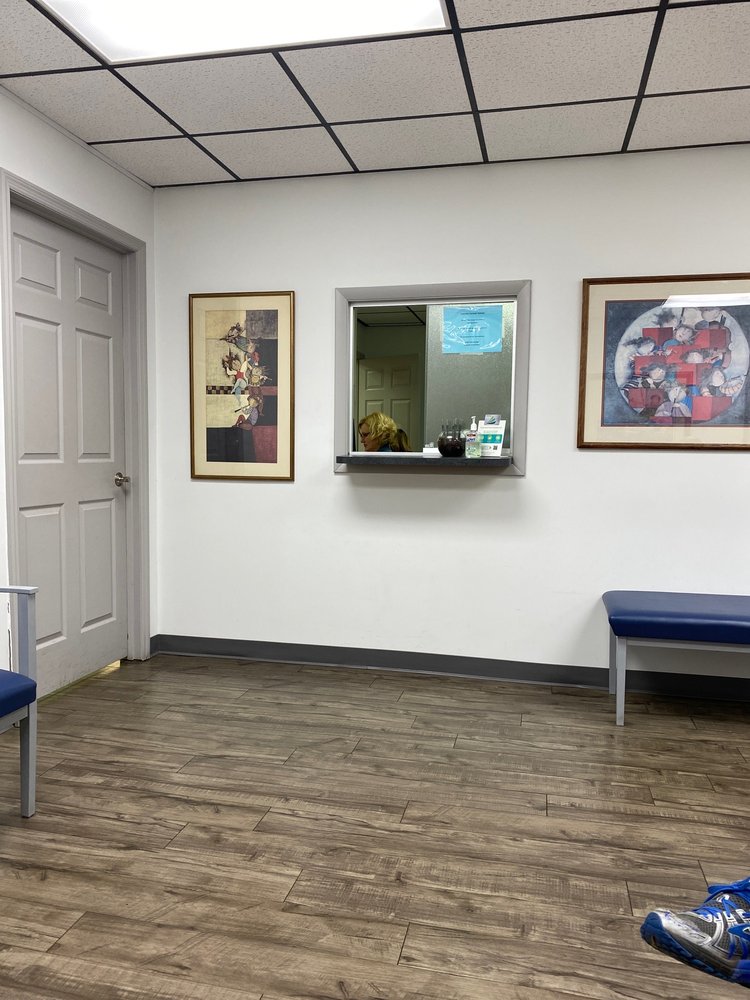 ROBERT C. GRIFFITH, MD - Updated October 2025 - 6311 Kingston Pike ...