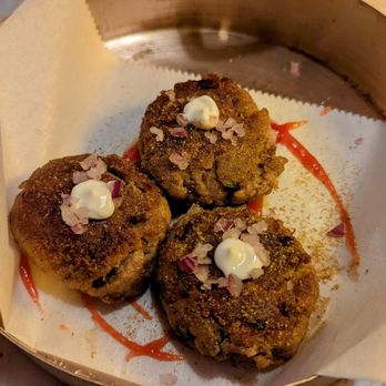 DILLI DILLI - Updated June 2025 - 156 Photos & 41 Reviews - 250 W 47th ...