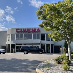 PARKADE CINEMAS & ENTERTAINMENT - Updated July 2025 - 46 Photos & 58 ...