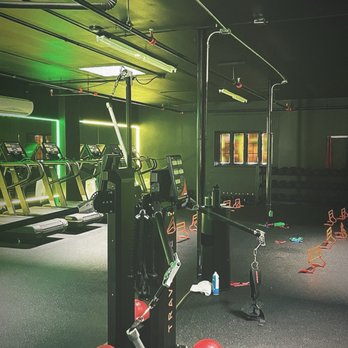 TRAVERSE FITNESS - Updated October 2025 - 27 Photos - 2449 S Broadway ...