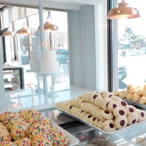 MICELI BROTHERS BAKERY - 507 Barton Street, Stoney Creek, Ontario ...