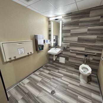 HAMPTON INN & SUITES BUELLTON/SANTA YNEZ VALLEY - Updated December 2025 ...