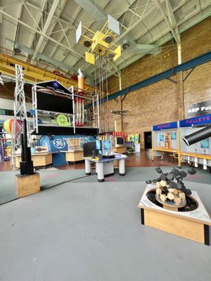 SCIENCE CENTRAL - Updated January 2026 - 46 Photos & 20 Reviews - 1950 ...