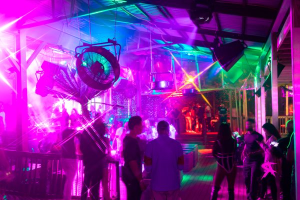 ROAR - Updated November 2025 - 25 Photos - 31 Reviews - 939 N Delaware ...