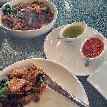 MU - 346 Photos & 450 Reviews - 309 W State St, Redlands, California ...