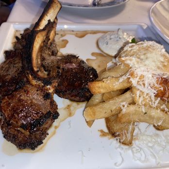 ESTIA - Updated June 2024 - 1212 Photos & 866 Reviews - 1405 Locust St ...