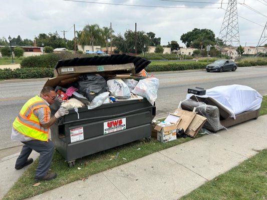 UNIVERSAL WASTE SYSTEMS - Updated December 2025 - 48 Photos & 157 ...