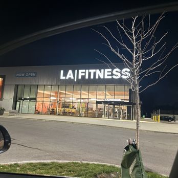 LA FITNESS - Updated January 2026 - 23 Reviews - 4081 W 95th St, Oak ...