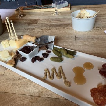 THE RUBY TAP - Updated December 2025 - 107 Photos & 121 Reviews - 1341 ...