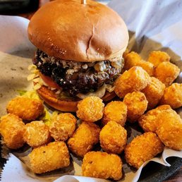 LOST ROO - Updated September 2025 - 560 Photos & 845 Reviews - 1700 ...