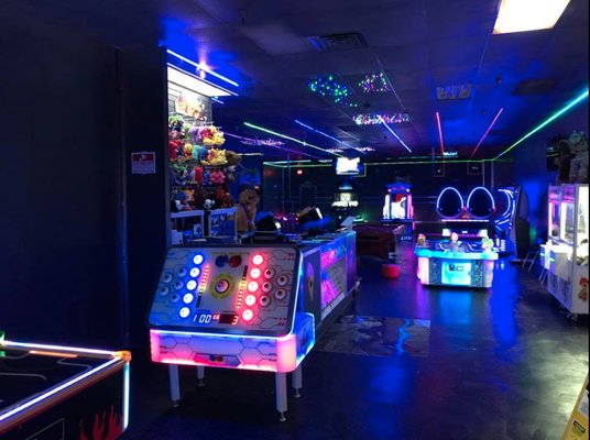 4040 ARCADE - Updated September 2025 - 22 Photos - 555 Almeda Mall ...