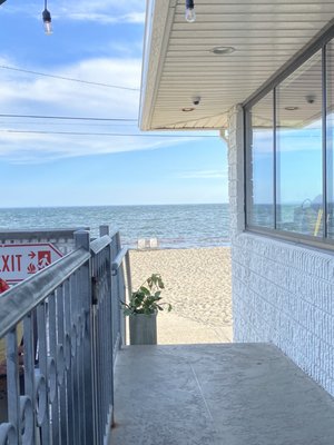 LITTLE PUB - Updated August 2024 - 241 Photos & 165 Reviews - 10 ...