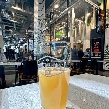 FLOCK - Updated December 2025 - 204 Photos & 51 Reviews - 917 SW Alder ...