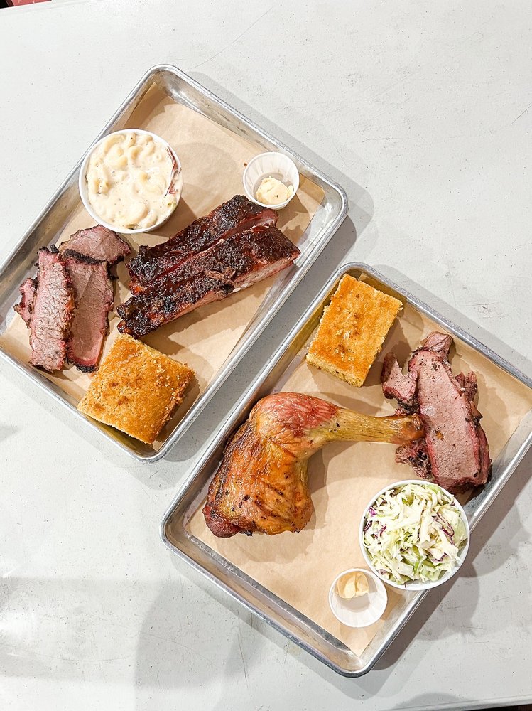 SMOKING PIG BBQ - 3217 Photos & 3362 Reviews - 1144 N 4th St, San Jose ...