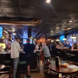 THE GRUMPY GEORGE PUB & GRUB - Updated July 2025 - 102 Photos & 116 ...