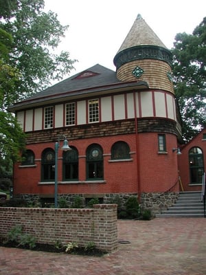 WEST CHESTER PUBLIC LIBRARY - Updated August 2024 - 11 Photos & 11 ...