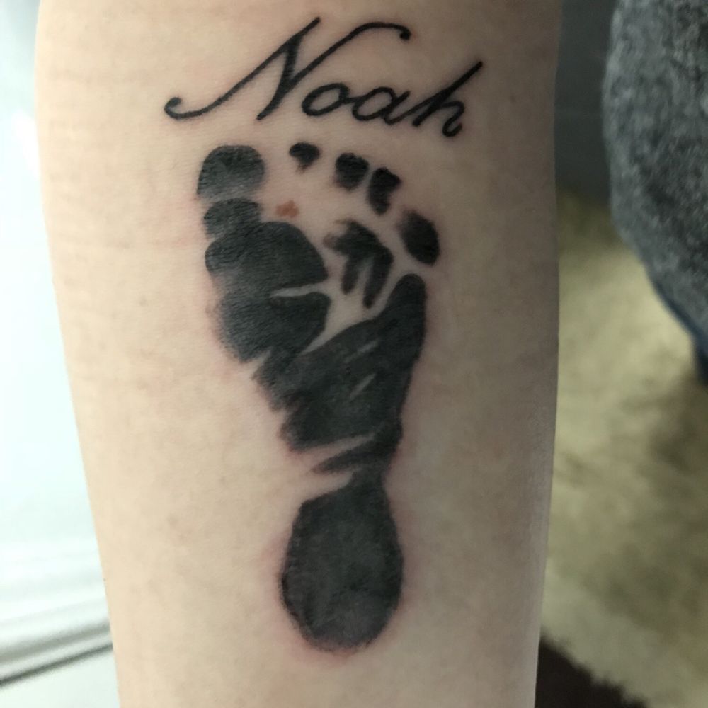 Noah Name Tattoo