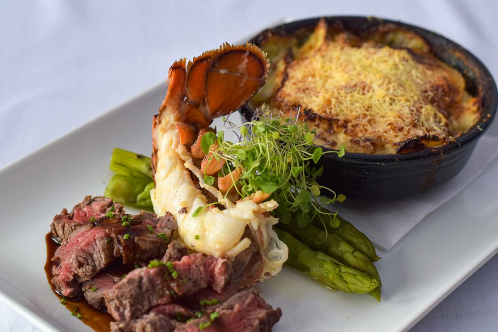 TASTE & SEA - Updated December 2025 - 105 Photos & 42 Reviews - 1810 ...