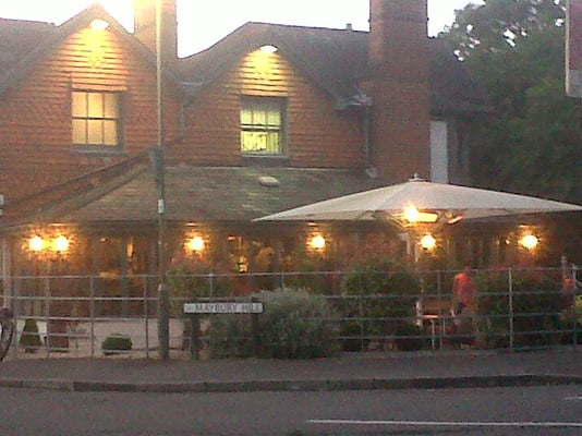 MAYBURY INN - Updated December 2025 - Maybury Hill, Woking, Surrey ...