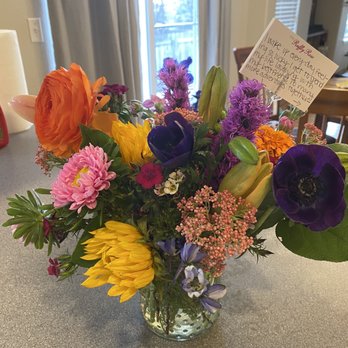 THE RUFFLY ROSE - Updated May 2024 - 92 Photos & 118 Reviews - 1611 S ...