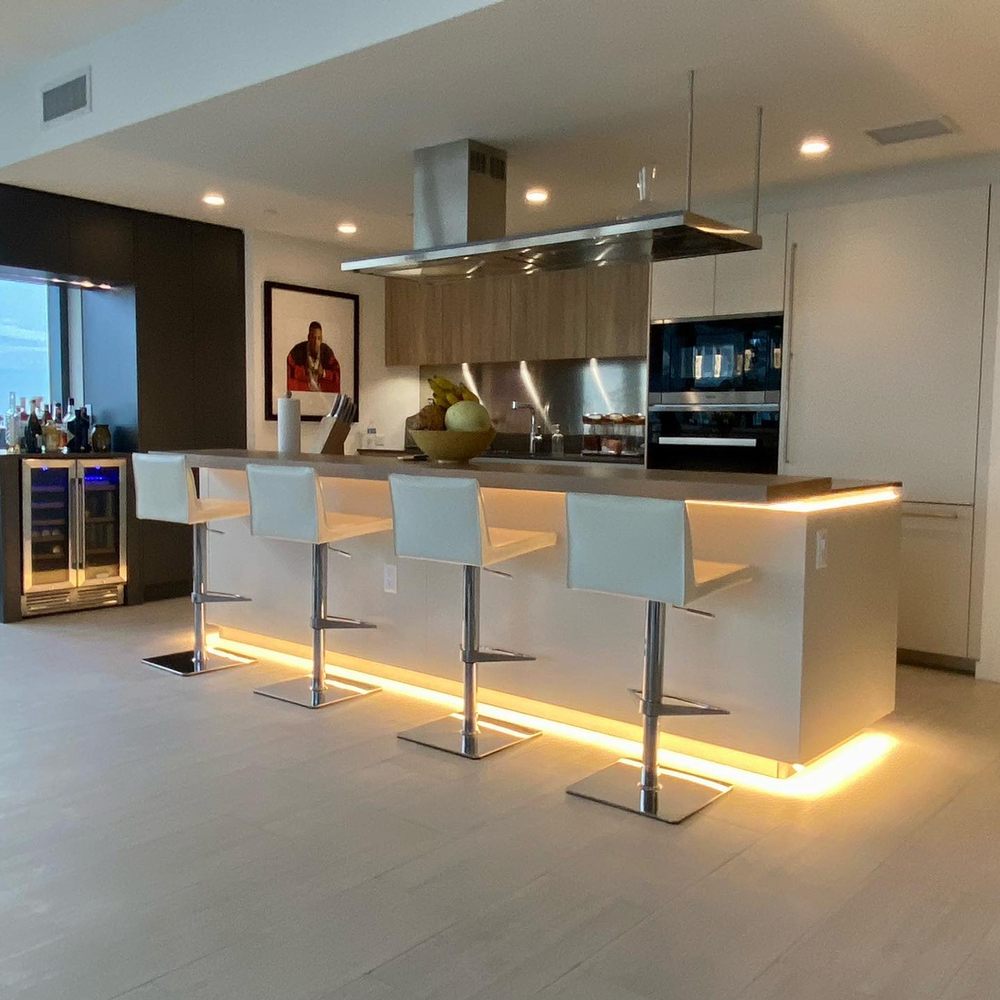 TAILOR HOME DESIGN - Updated May 2025 - 27 Photos - Miami, Florida ...