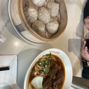 MIAN & BAO - Updated May 2025 - 535 Photos & 121 Reviews - 1200 Ala ...