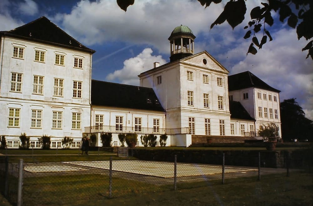 SCHLOSS GRAVENSTEIN - Updated September 2025 - Graasten Slot 0, Gråsten ...