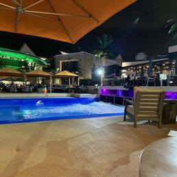 FIRESIDE SURF - Updated July 2025 - 73 Photos & 35 Reviews - 5772 ...