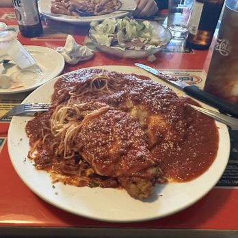 SUNRISE INN - Updated July 2025 - 170 Photos & 207 Reviews - 510 E ...