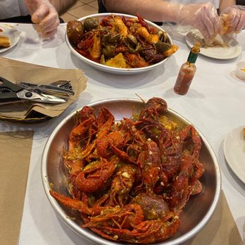 CRAWFISH ISLAND - Updated July 2025 - 178 Photos & 126 Reviews - 31871 ...