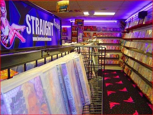 THE LOVE SHACK - Updated December 2025 - 4050 Fulton Industrial Blvd SW ...